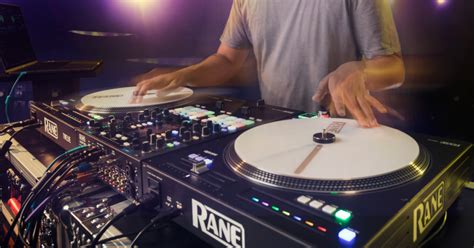 Getting Started With DJ Controllers Sweetwater