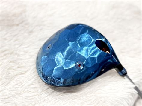 예술적인 디자인 이토보리 2세대 한정판 블루 드라이버 정품 이토보리 블루 한정판 드라이버 입니다 영롱하게 빛 Tnt Golf Band