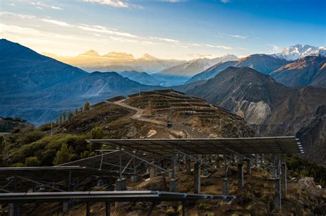 net metering reforms and grid challenges amid pakistan s solar rise ieefa