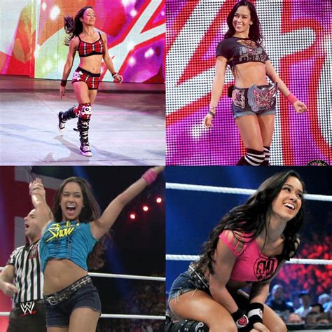 Melina Perez Si Divide Melinas Classic Split” Entrance Wwe