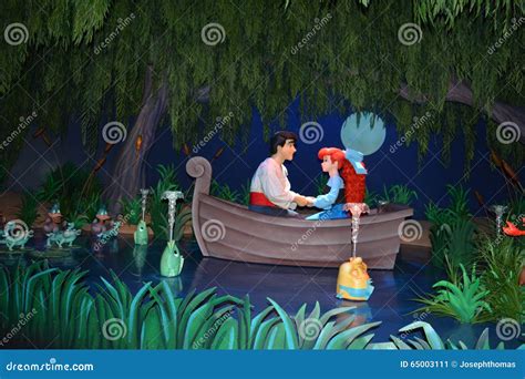 Disney Princess Ariel And Eric Kissing