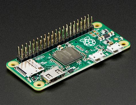 Tiny 5 Raspberry Pi Zero Keeps It Simple