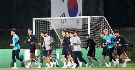 개막이 눈앞 한국·우루과이는 훈련 포르투갈·가나는 평가전