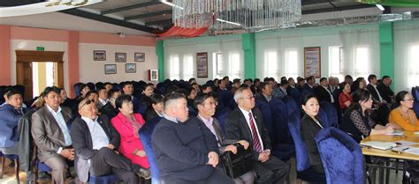 Сумдын ИТХ ын Тэргүүлэгчид манлайллын сургалтанд хамрагдаж байна