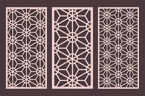 레이저 컷 캐비닛 프렛 워크 일본 쿠미코 스타일의 패턴 패널 템플릿을 천공 기하학적 육각형 장식 패널 속도 12 금속 종이 또는 나무 조각 야외 화면 0명에 대한 스톡 벡터