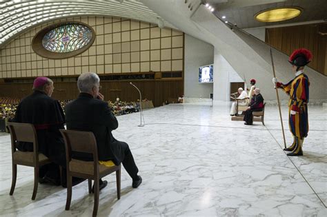 I Primi Passi Della Chiesa Nel Mondo Sono Segnati Dalla Preghiera