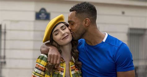 Lucien Laviscount Actor De “emily En París” Habló Sobre La Quinta