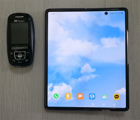 [기자의 일상]10년 전 핸드폰 전자신문