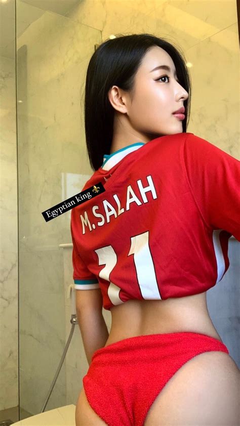 노스웨스트 더비 리버풀의 50 완승에 기뻐하는 처자 후방주의 꾸르