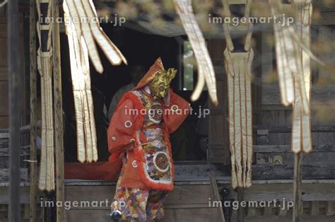 慈恵寺舞楽の写真素材 24261019 イメージマート