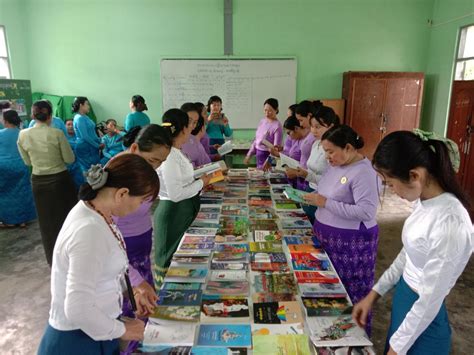 လှိုင်သာယာ အရှေ့ပိုင်း မြို့နယ်တွင် အမျိုးသမီးရေးရာအဖွဲ့မှ ကြီးမှူးကျင်းပသည့် မြန်မာအမျိုးသမီးမ