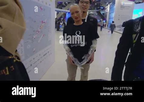 Sophia Humanoid Robot Stock Videos And Footage Hd And 4k Video Clips Alamy