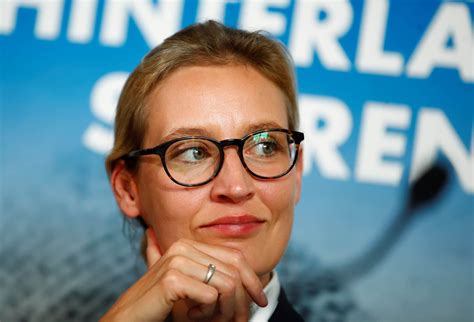 Alice Weidel La Leader Di Afd è Lesbica E Sposata Con Una Cingalese