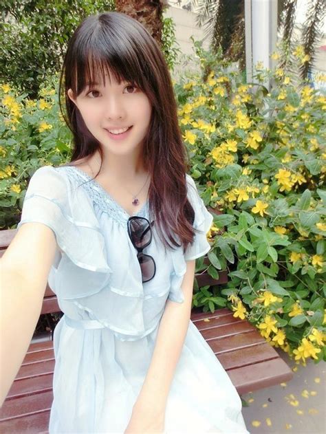 有著清新清純笑起來很惹人可愛的美麗少女姑娘 每日頭條
