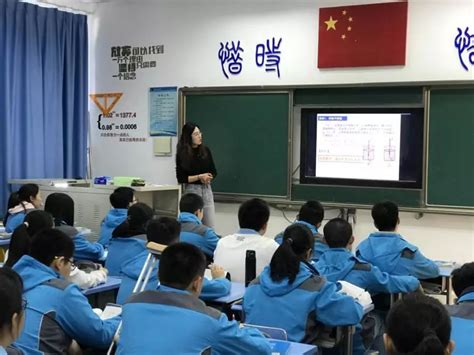 【二实验•快讯】专家引领助教学，殷切期望促成长 ——青岛市教科院王㺸老师到校指导教学工作 搜狐大视野 搜狐新闻