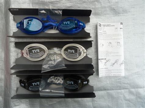 Yahoo オークション 正規品 新品未使用 Tyr Adult 16 Swim Goggles
