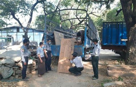 မတ္တရာမြို့နယ်တွင် တရားမဝင်ကျွန်းတံခါးချပ်များ ဖမ်းဆီးရမိ Information And Public Relations