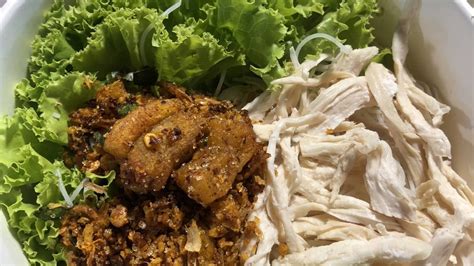 หมี่ไก่ฉีก ตลาดเวิลด์มาร์เก็ต ต้นตำหรับ สั่งอาหารเดลิเวอรี Wongnai X Line Man
