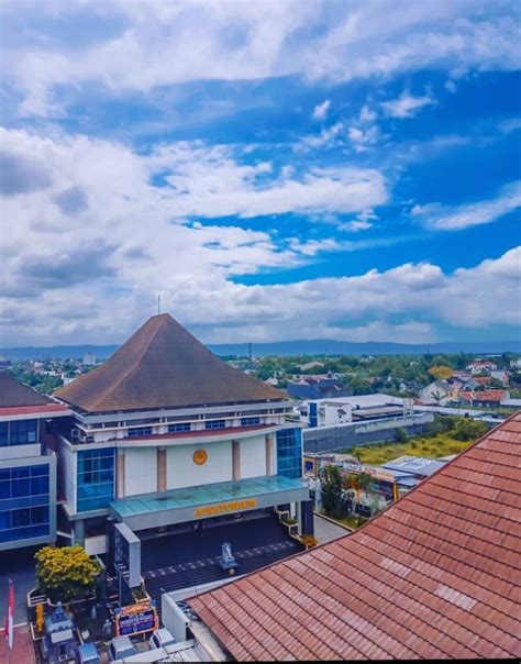 Maukuliah Universitas Pgri Yogyakarta