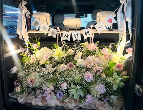 설레는 감동 트렁크 가득 채운 꽃으로 프로포즈 이벤트 수원 동탄 영통 광교꽃집 플라채 생일 자동차출고선물 명품백선물