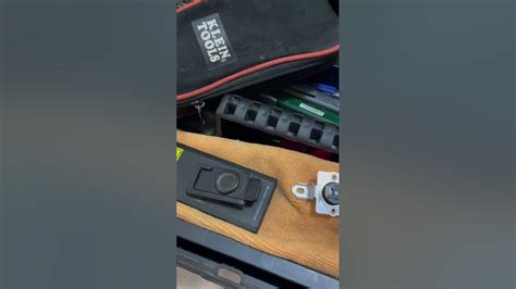 How To Use A Multimeter Checking For Continuity Youtube