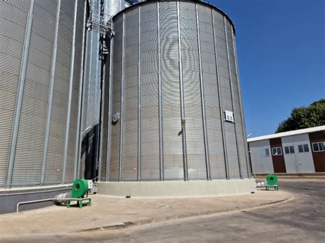 Ремонт и хидроизолация на силози на мелница в Генерал Тошево до Добрич