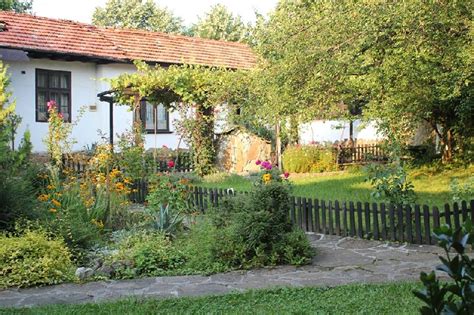 Вила Ваня Троянски Балкан Орешак БгВаканциа Com