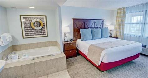 15 Romantic Hotels With Hot Tub In Room In New Jersey