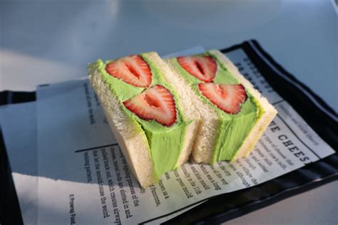 Matcha Fruit Sando Limited Ten Minas