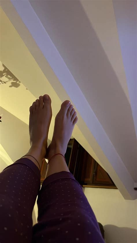 Altre Foto Dei Piedi Della Mia Ragazza Ritaliangirlfeet