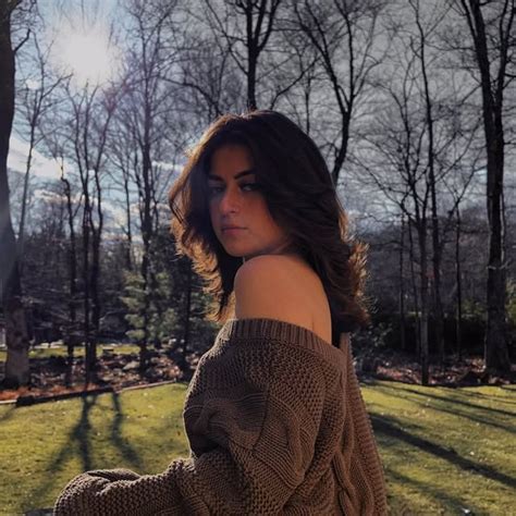 Alicia Aaliciaallen Threads Say More