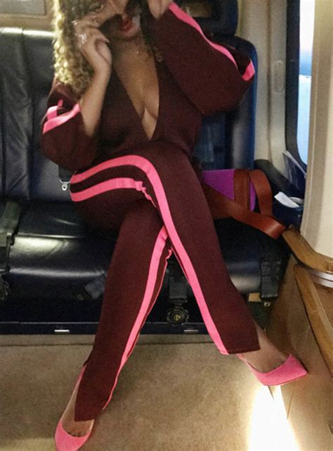 Beyonce 2017 Instagram Lemonade Singer Displays Cleavage Daily Star