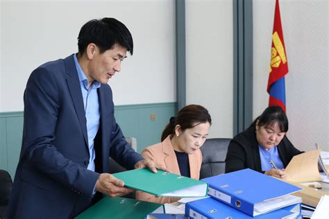 СЭЛЭНГЭ АЙМГИЙН ИТХ ЫН АЖЛЫН АЛБА СҮХБААТАР СУМАНД АЖИЛЛАЛАА