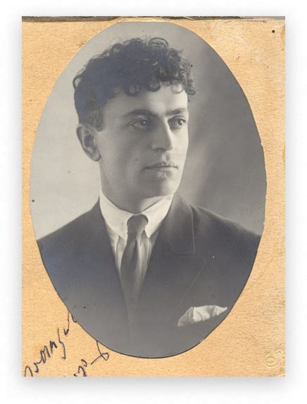 სანდრო ახმეტელი