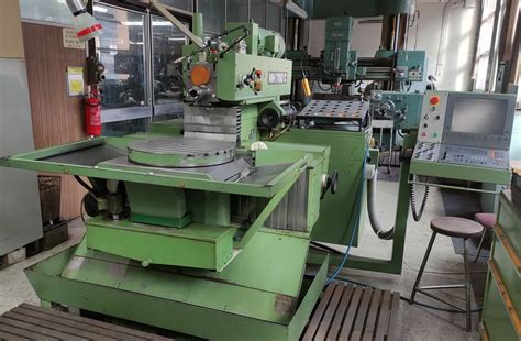 MAHO MH 700 C cnc universal milling machine Used machines - Exapro