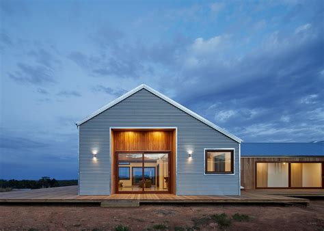 Corrugated Steel Provides Durable Facade For House By Glow Design Group