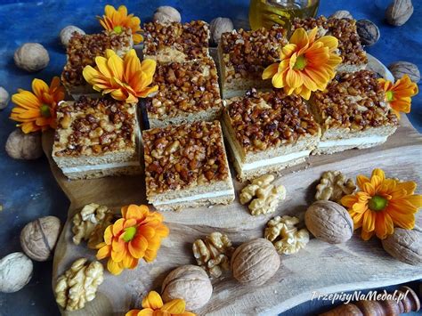 Ciasto Orzechowe Orzechowiec Przepisynamedal Pl
