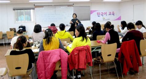 한국어교실 2013년 다문화가족을 위한 행복한 한국어교실이 열립니다