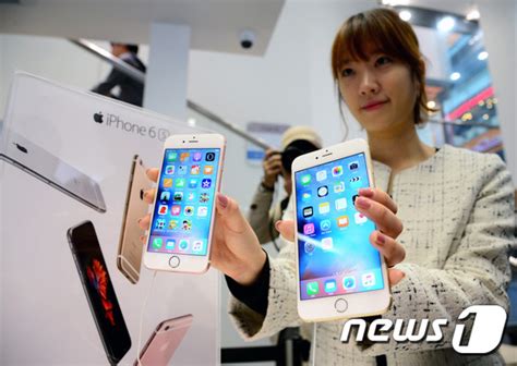 Iphone 6s今起韩国开售 果粉热情高涨排长队抢购【组图】 8