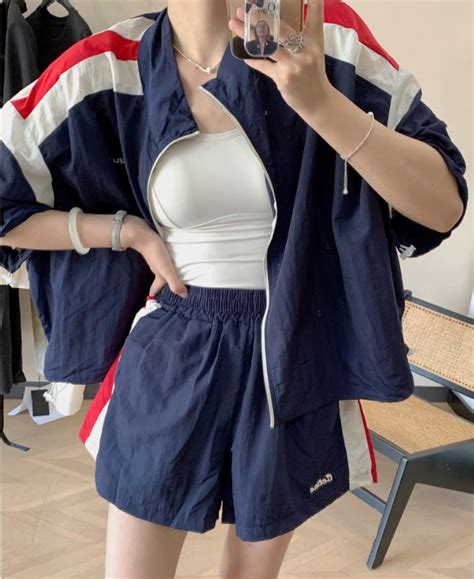 바스락 트레이닝 점퍼 바지 투피스 세트[2가지 색상] 에이블리