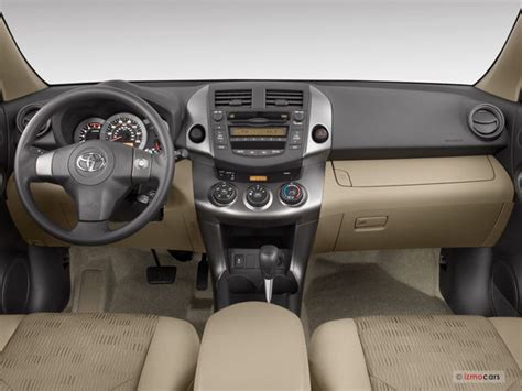 Toyota Rav4 2011 Interior