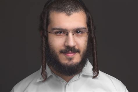 Yanky Jacob Guttman Nail It Handyman Ami Magazine