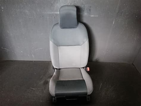 【傷や汚れあり】nv200バネット Dbf Vm20 運転席・シート・座席 Dx 2人 運転席シート 025223の落札情報詳細 ヤフオク