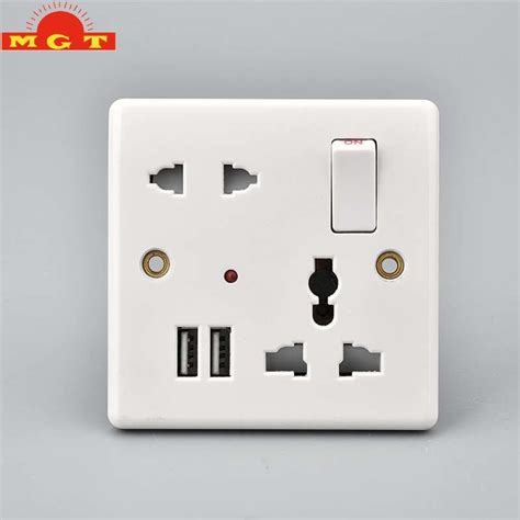 1 Gang 2 Way 3 Pin Multi Switched Socket Outlet With Indicator And Usb