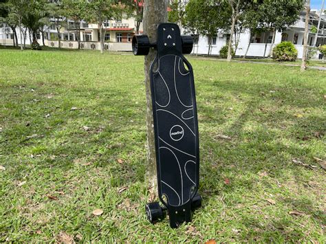 Maxfind Max5 Pro Review Not Your Typical Entry Level Electric Skateboard Electric Skateboard Hq