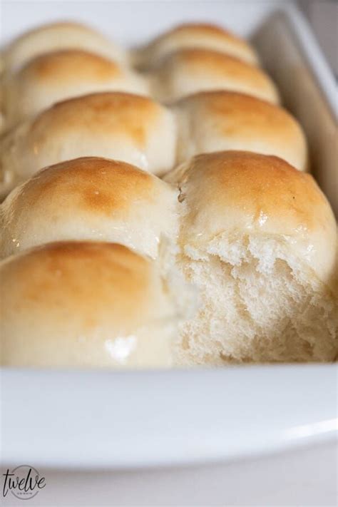 1 Hour Soft And Buttery Dinner Rolls Artofit