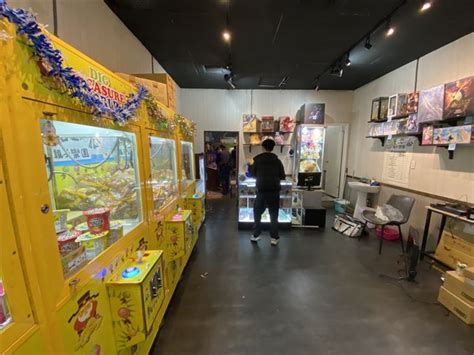 藏身親子娃娃機店密室開賭 警拿板凳攻堅破獲賭博電玩 社會 三立新聞網 Setncom