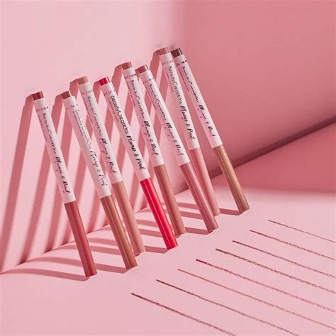 Beauty Creations Plump And Pout Plumping Lip Liner Delineador De Labios Isza