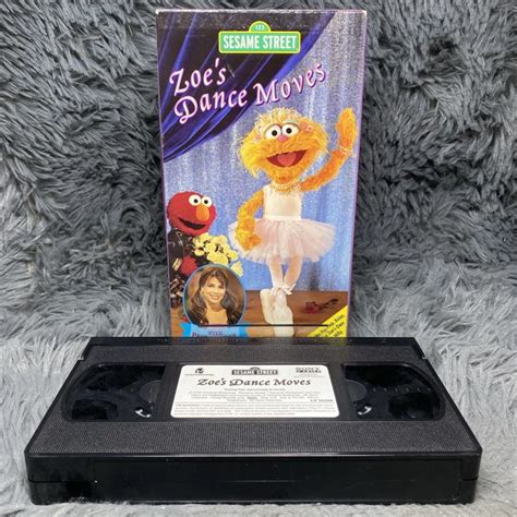 Sesame Street Zoes Dance Moves Vhs Video Tape Learn Music Paula Abdul