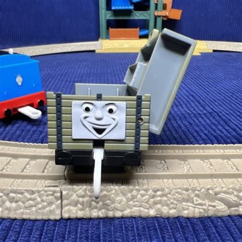 Thomas Friends Trackmaster Sodor Grain And Hay Company Tipping
